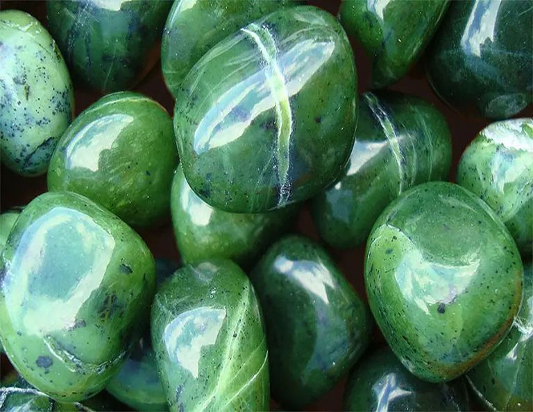 ⭐Jadul, piatra echilibrului interior | ⭐EnergiaConştiinţei.ro